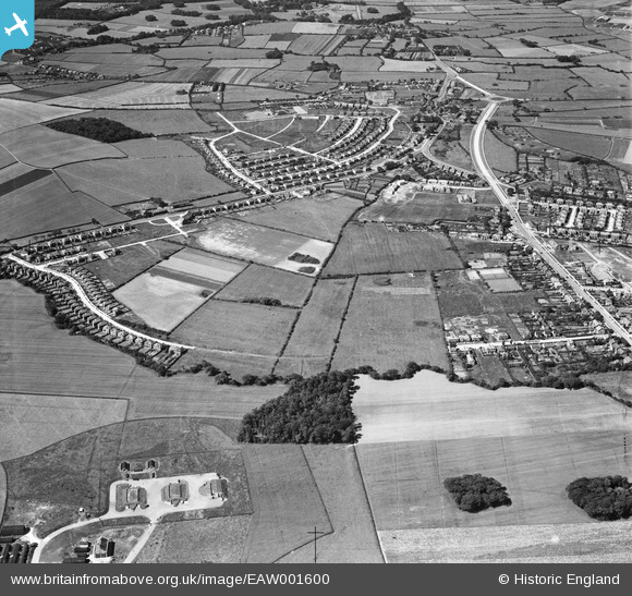 EAW001600 ENGLAND (1946). Arrowe Road, the edge of Upton Army Camp and ...