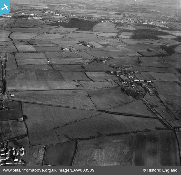 eaw003509 ENGLAND (1947). The village and surrounding countryside ...