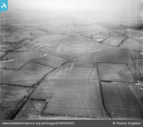 EAW003923 ENGLAND (1947). Fields by Northfield Brook and Oxford Road ...