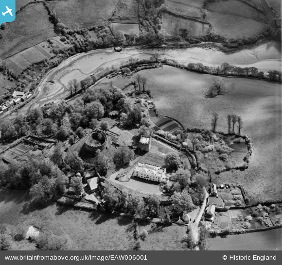 EAW006001 ENGLAND (1947). Trematon Castle, Saltash, 1947 | Britain From ...