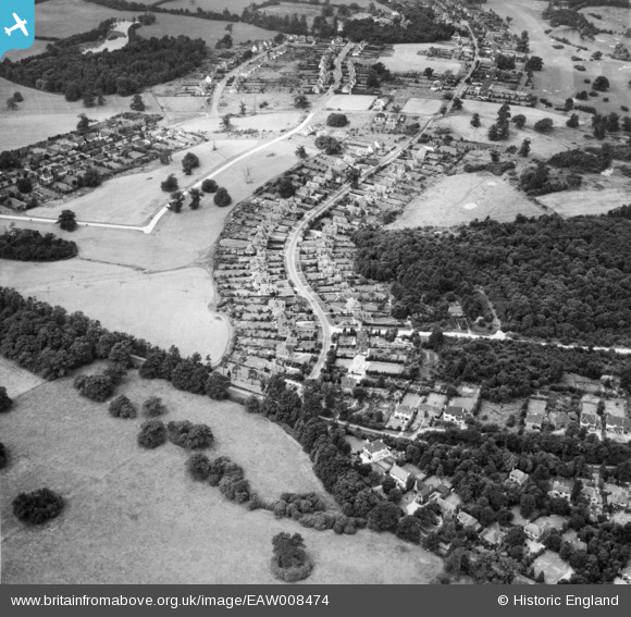 EAW008474 ENGLAND (1947). George's Wood Road, Brookmans Park, 1947 ...