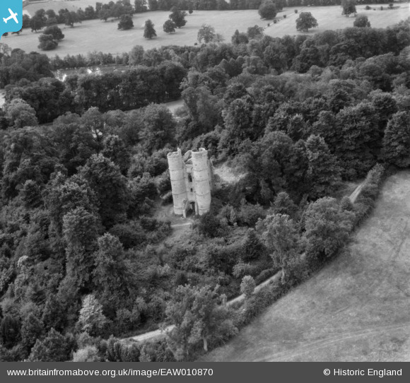EAW010870 ENGLAND (1947). Donnington Castle, Donnington, 1947 | Britain ...