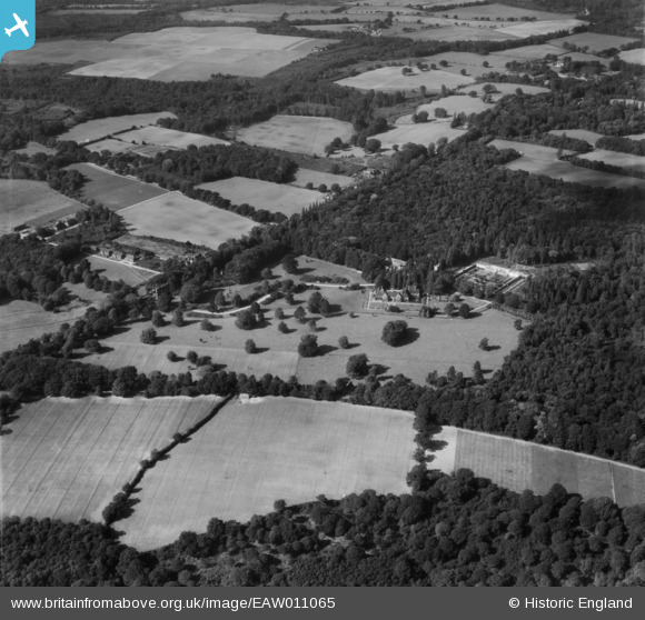 EAW011065 ENGLAND (1947). Handcross Park and the surrounding ...