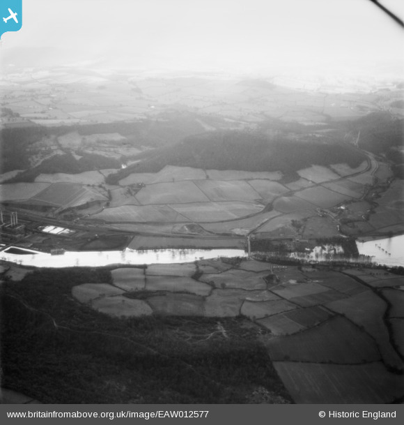 EAW012577 ENGLAND (1948). The River Severn in flood, Buildwas, 1948 ...