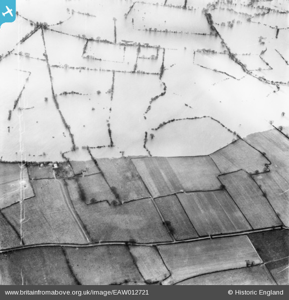 EAW012721 ENGLAND (1948). Flooded fields to the south and west of ...
