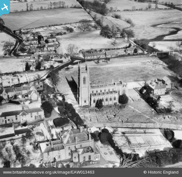 EAW013463 ENGLAND (1948). St Peter's Church, Hampton Lucy, 1948 ...