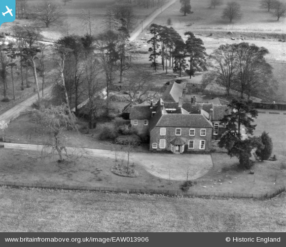 EAW013906 ENGLAND (1948). Kippen House, Frinsted, 1948. This image has ...