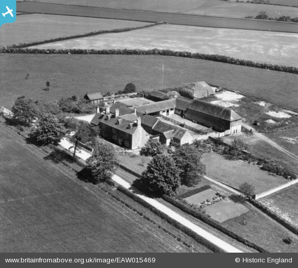 eaw015469 ENGLAND (1948). Sacrewell Farm, Thornhaugh, 1948. This image ...