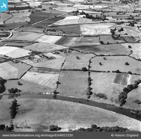 EAW017230 ENGLAND (1948). Smallholdings on London Road and surrounding ...