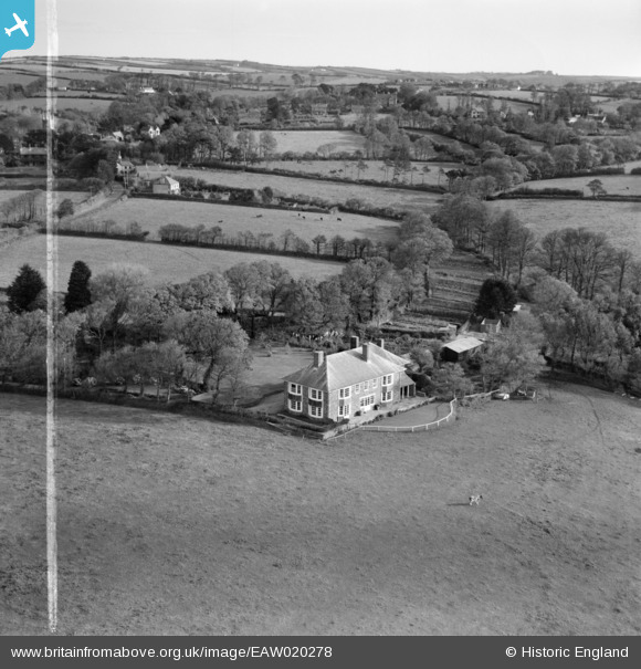EAW020278 ENGLAND (1948). Paize and surrounding countryside, Poughill ...