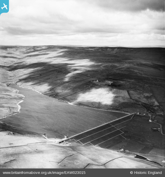 EAW023015 ENGLAND (1949). Burnhope Reservoir, Burnhope Moor, from the ...