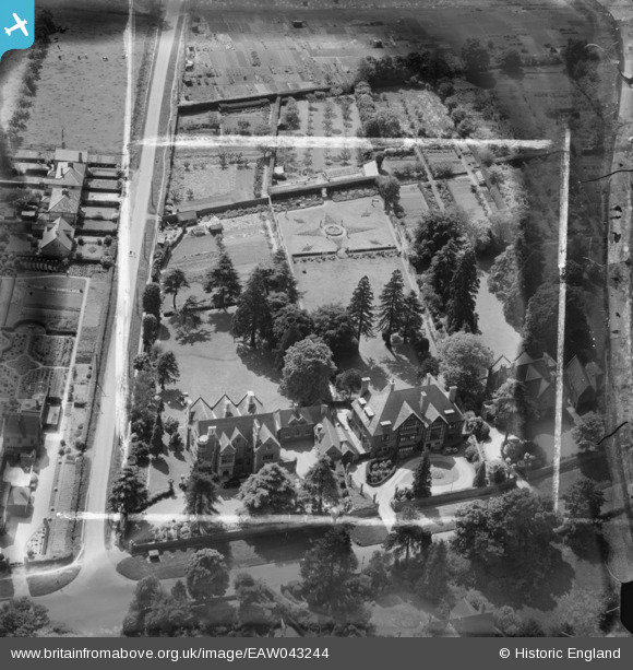 EAW043244 ENGLAND (1952). Houses off Harlestone Road, Duston, 1952 ...
