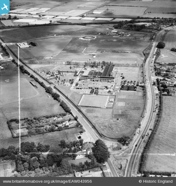 eaw043956 ENGLAND (1952). The Kelvin and Hughes Aviation Instrument ...