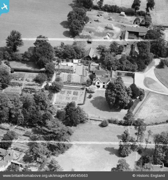 EAW045663 ENGLAND (1952). Spayne's Hall, Great Yeldham, 1952. This ...