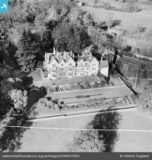 EAW047684 ENGLAND (1952). Minstead Lodge, London Minstead, 1952. This ...
