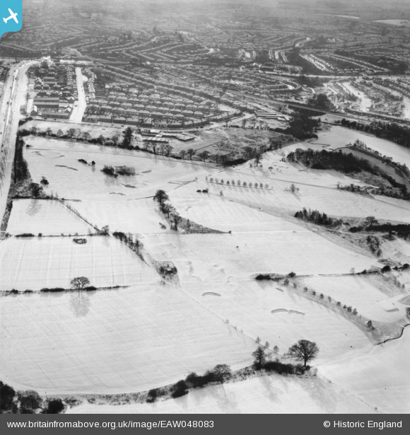 EAW048083 ENGLAND (1952). Mill Hill Golf Course under snow, Mill Hill ...