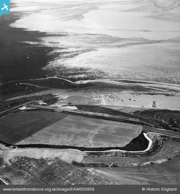 EAW050958 ENGLAND (1953). The Ingol and Peter Black Sand, Snettisham ...