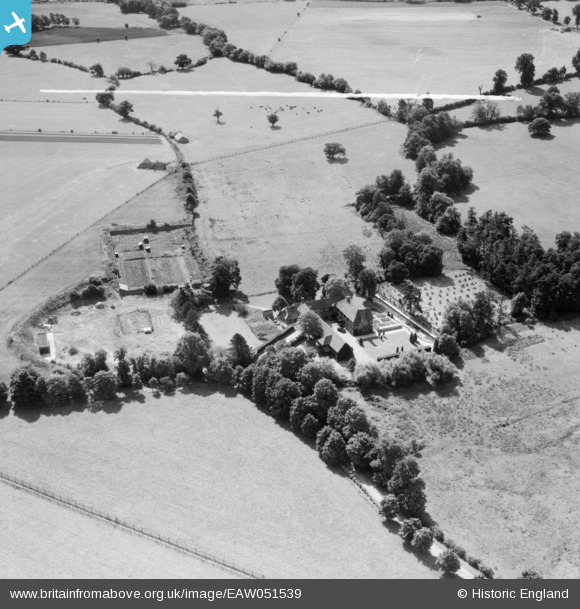 EAW051539 ENGLAND (1953). Southlands Manor, Denham, 1953. This image ...