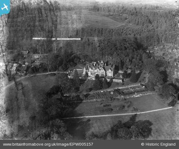 epw005157 ENGLAND (1920). Barrowhills, Longcross, 1920 | Britain From Above