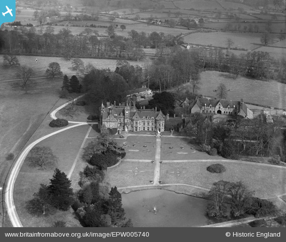 EPW005740 ENGLAND (1921). Meaford Hall, Meaford, 1921 | Britain From Above