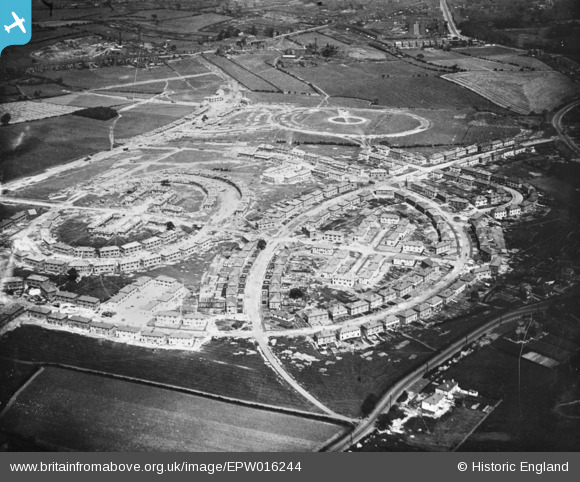 EPW016244 ENGLAND (1926). Houses under construction at Lupset ...