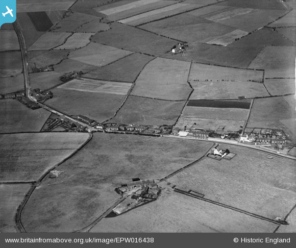 epw016438 ENGLAND (1926). Heywood Road, Bowlee, 1926 | Britain From Above