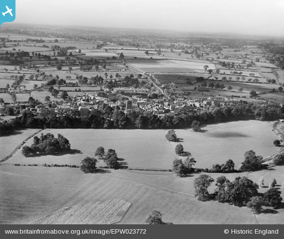 epw023772 ENGLAND (1928). Towcester and Easton Neston Park, Towcester ...