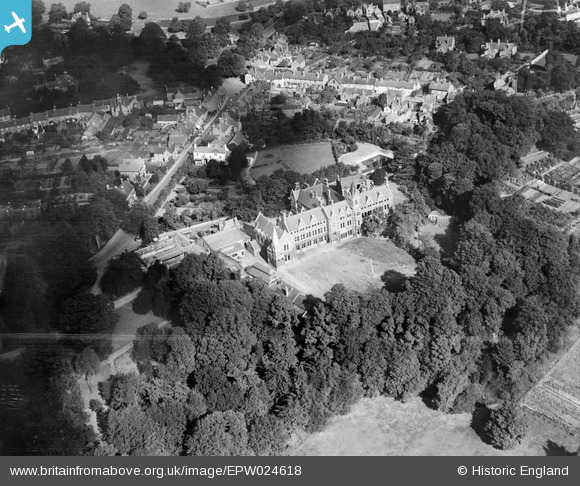 epw024618 ENGLAND (1928). Tettenhall College, Wolverhampton, 1928 ...