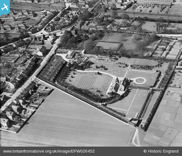 epw026452 ENGLAND (1929). Lawns House on The Baulk, Biggleswade, 1929 ...