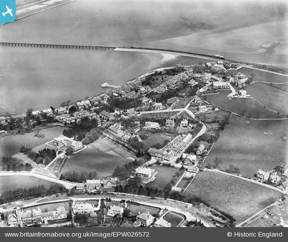 epw026572 ENGLAND (1929). The Kent Viaduct and the village, Arnside ...