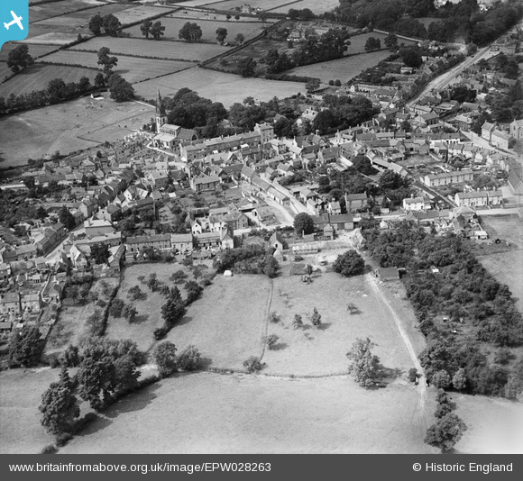 EPW028263 ENGLAND (1929). St James's Church and the town, Southam, 1929 ...