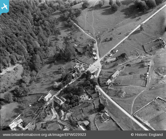 EPW029923 ENGLAND (1929). The village centre, Cranham, 1929 | Britain ...