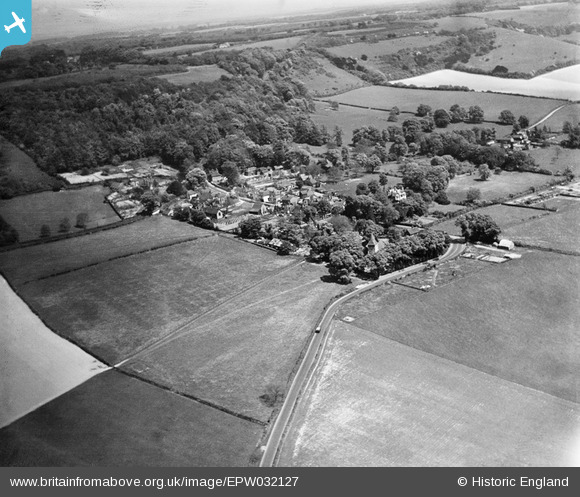 epw032127 ENGLAND (1930). The village, Detling, from the south-west ...