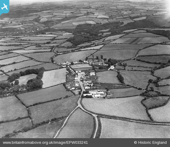 EPW033241 ENGLAND (1930). The village, Monkleigh, 1930 | Britain From Above