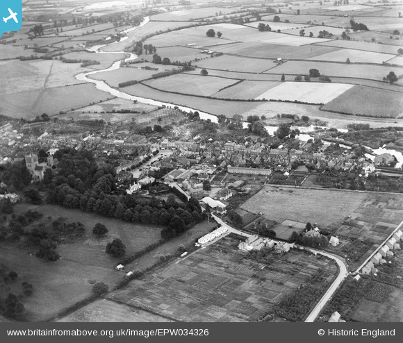 epw034326 ENGLAND (1930). The town centre, Pershore, from the south ...