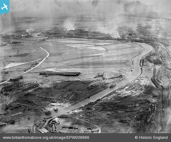 EPW038886 ENGLAND (1932). The River Tees and The Marsh, Portrack, from ...