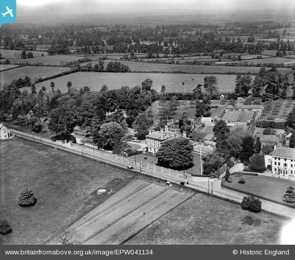 epw041134 ENGLAND (1933). John Fox Convalescent Home and environs ...