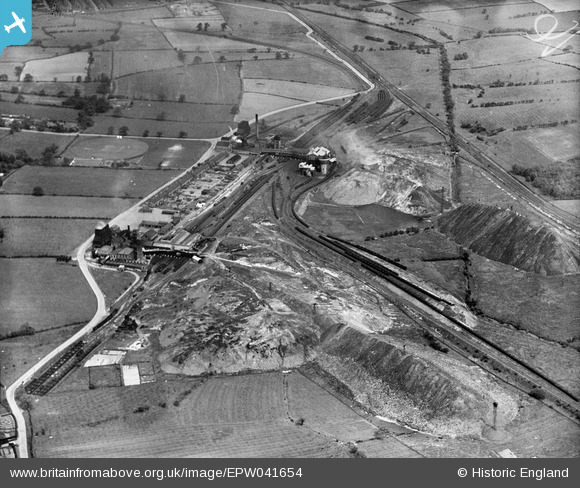 epw041654 ENGLAND (1933). The Markham Colliery, Duckmanton, 1933 ...