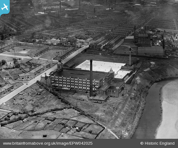 epw042025 ENGLAND (1933). Pilot Cotton Mill and environs, Bury, 1933 ...
