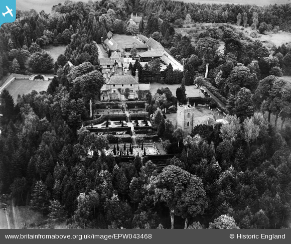 epw043468 ENGLAND (1933). How Caple Court and St Andrew's Church, How ...