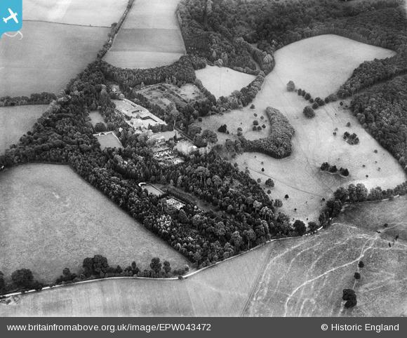 EPW043472 ENGLAND (1933). How Caple Court, St Andrew's Church and ...
