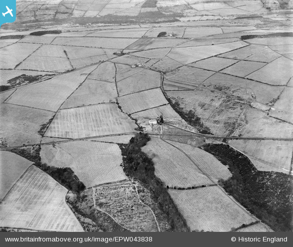 EPW043838 ENGLAND (1934). Chopwell Colliery (Pit No 3) and the ...