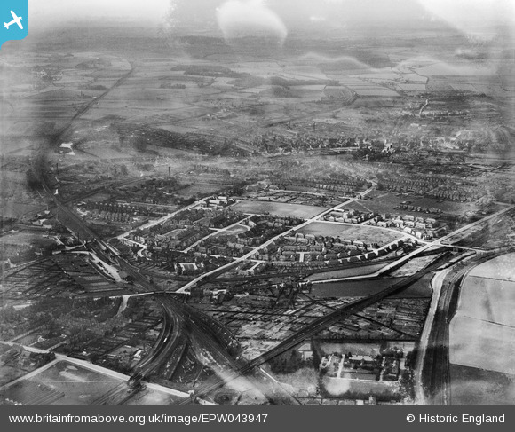 epw043947 ENGLAND (1934). The Basford and Bulwell Railway Station and ...