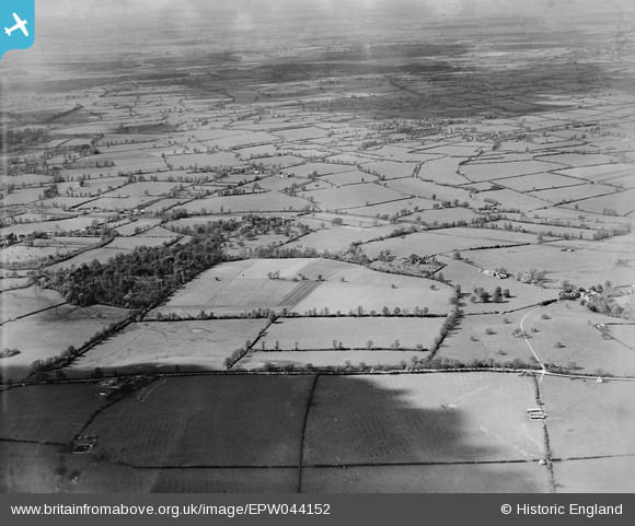 EPW044152 ENGLAND (1934). Fernhill Wood, Albury and surrounding ...