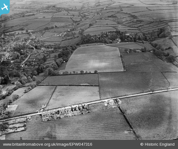 epw047316 ENGLAND (1935). Gipsy Hollow Lane and environs, Uppingham ...