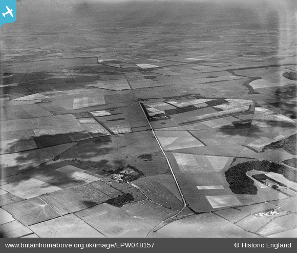 EPW048157 ENGLAND (1935). Chilbolton Down and surrounding countryside ...
