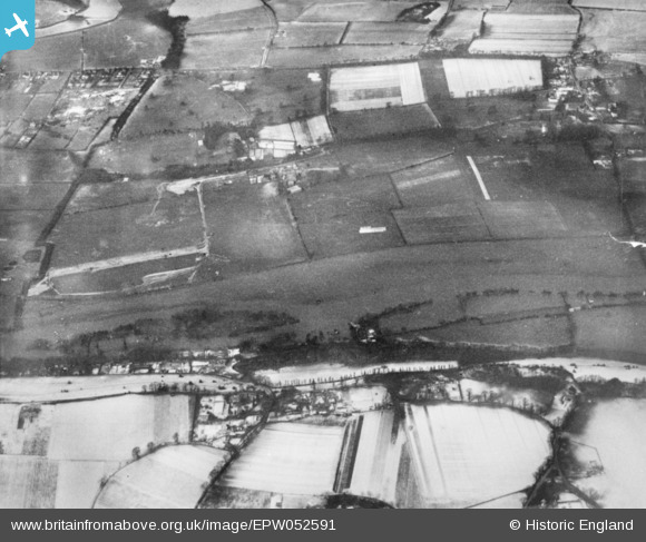 EPW052591 ENGLAND (1937). The River Thames near Winter Hill, Little ...