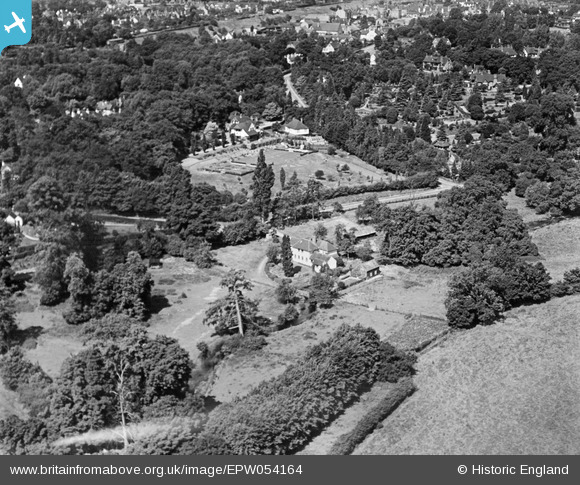 epw054164 ENGLAND (1937). Oakend House, Gerrards Cross, 1937 | Britain ...