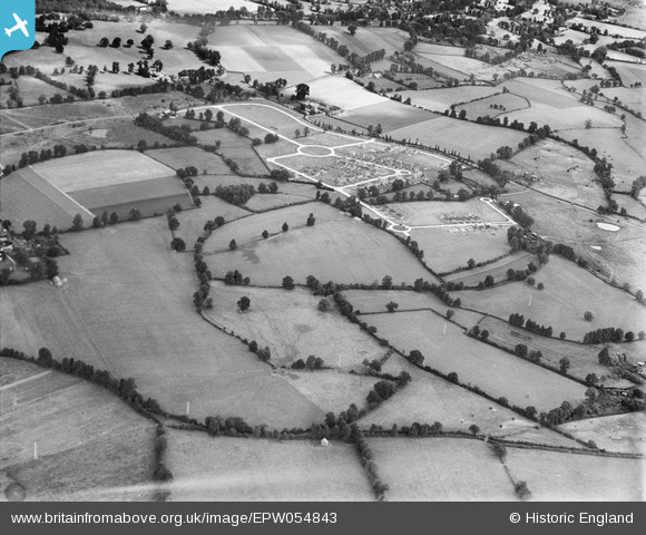 EPW054843 ENGLAND (1937). The Fairlands Estate under construction ...