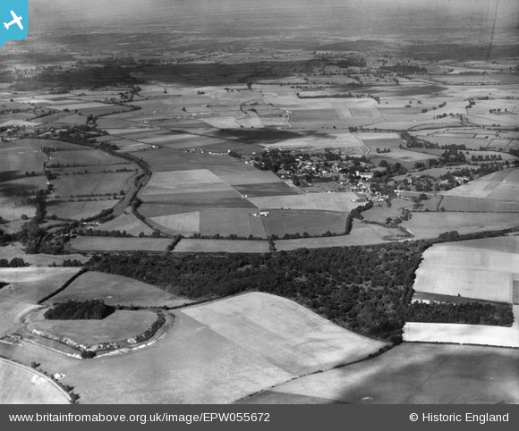 epw055672 ENGLAND (1937). Castle Hill, Little Wittenham Wood and ...